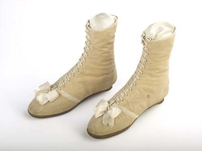 A History of Wedding Boots - House of Elliot